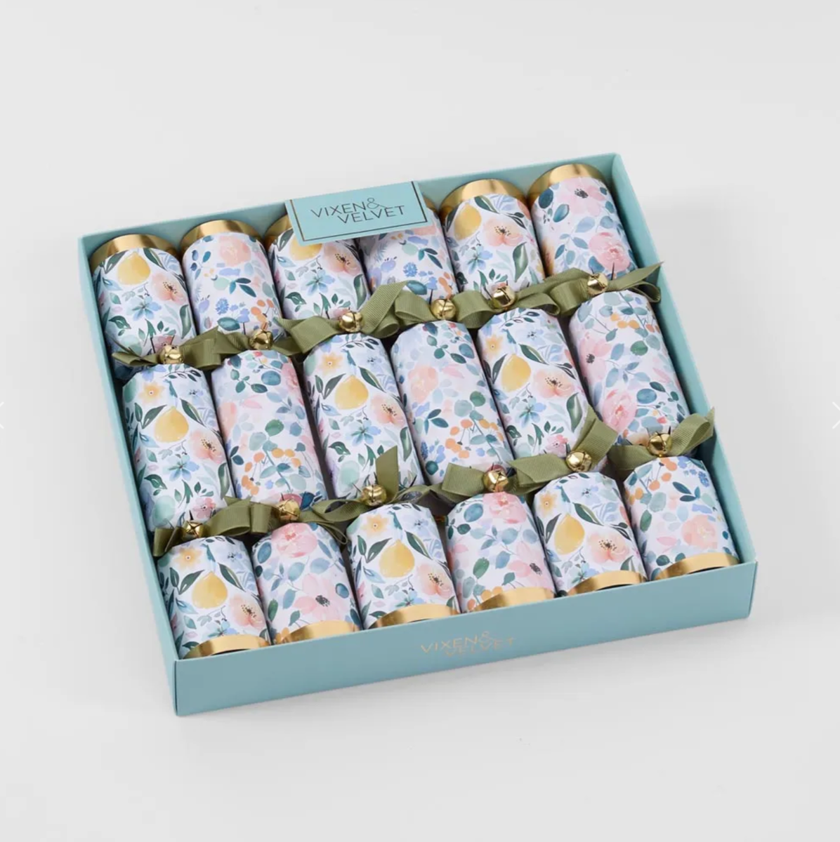 Blooming Floral Crackers – Made on Earth
