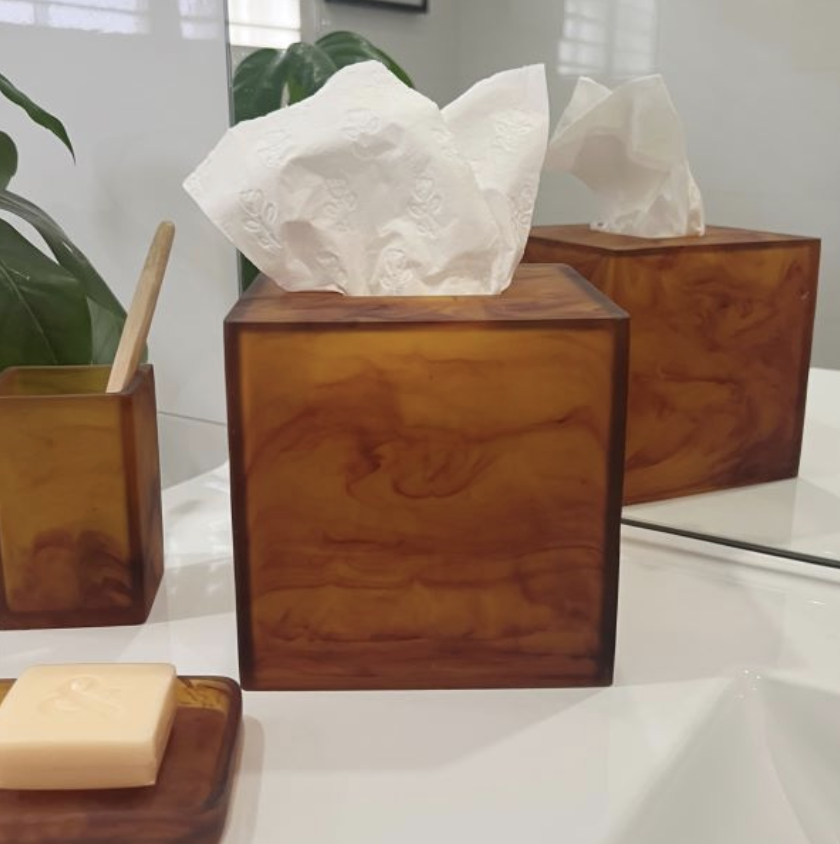 Resin Tissue Box Cover 15x15cm - Amber – Made on Earth